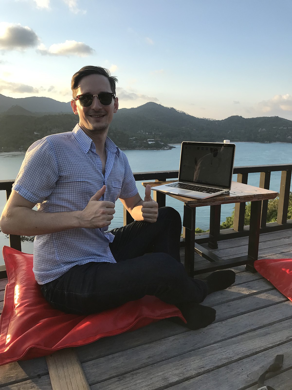 Tech Savvy – Will Travel: The rise of the digital nomad | Westminster ...