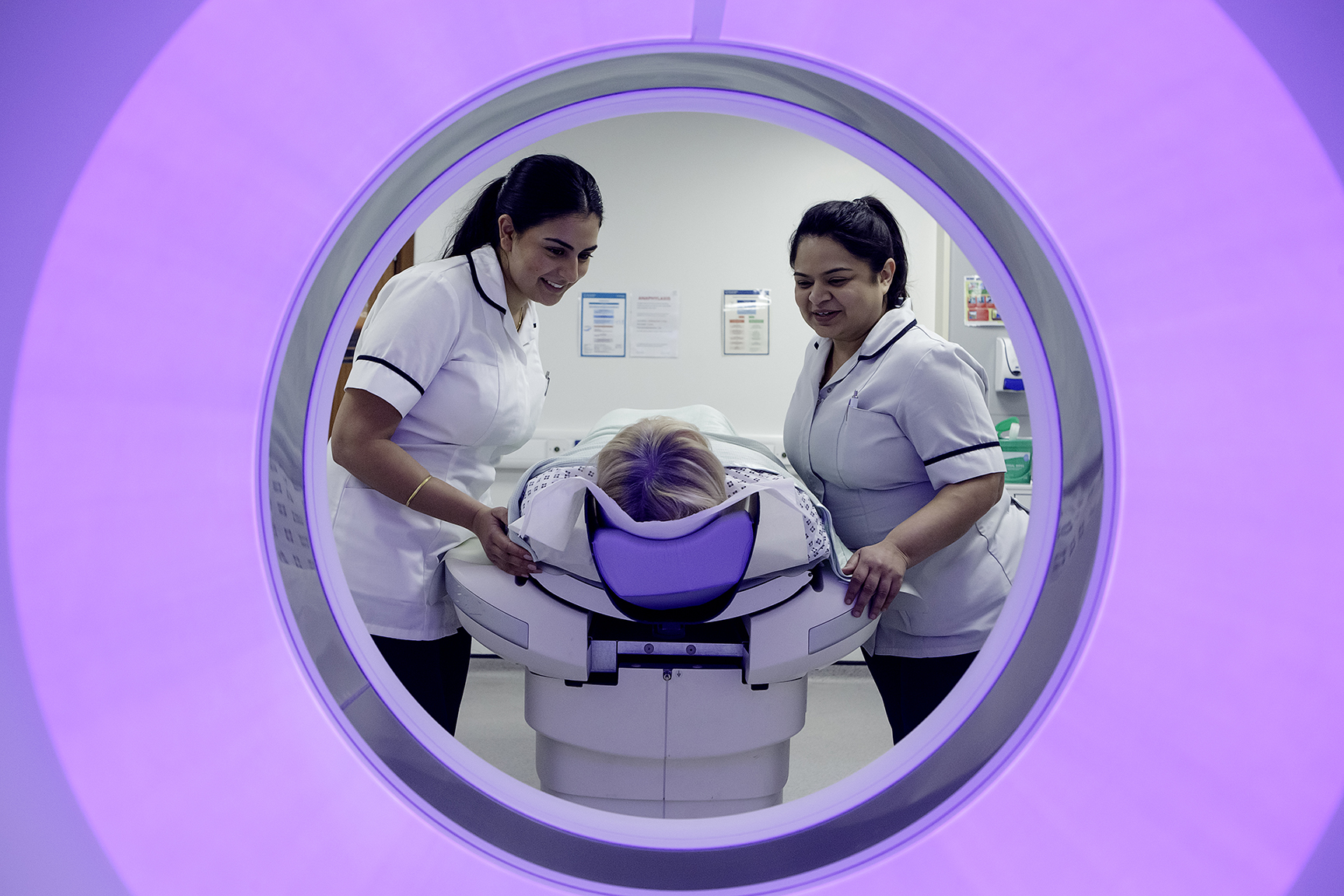 AI instantly speeded up my NHS medical treatment – but MPs say ...